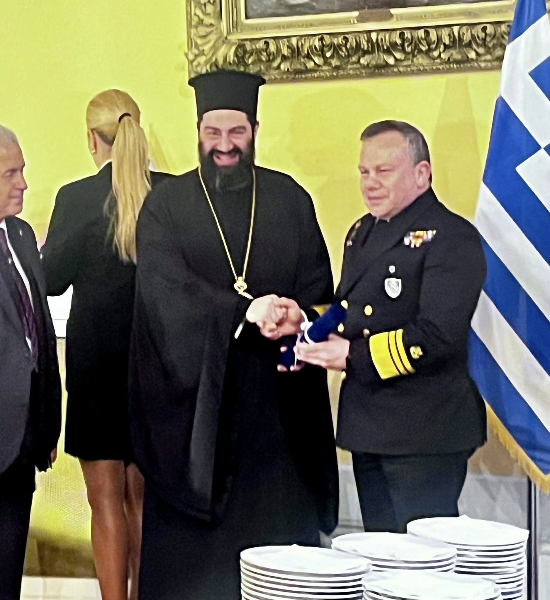 ΛΕΣΧΗ ΛΙΜΕΝΙΚΟΥ ΣΩΜΑΤΟΣ Βραβεύτηκαν ο αρχηγός του Λ.Σ., η HELMEPA και ο ...