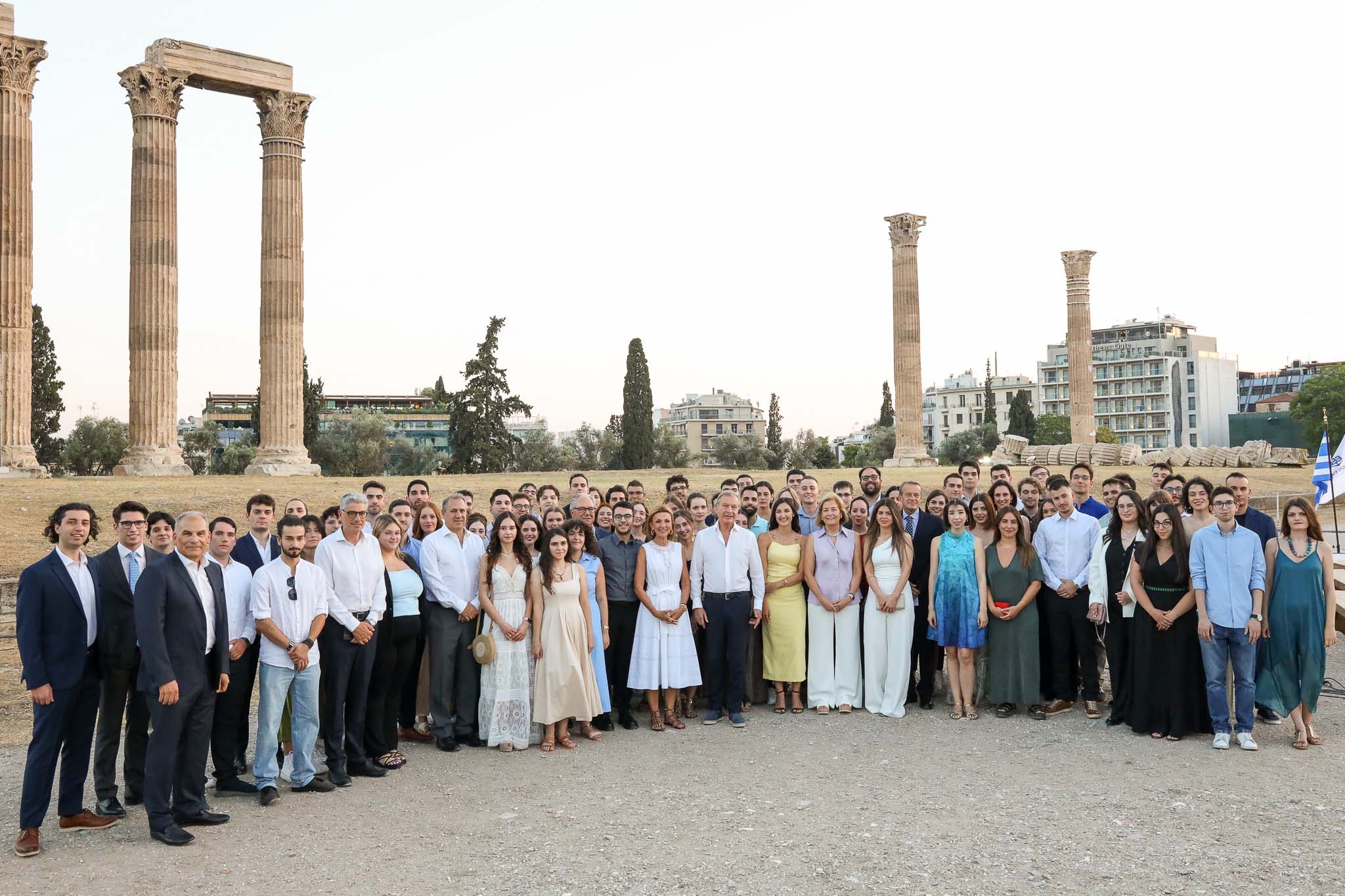 +100 ΥΠΟΤΡΟΦΙΕΣ ΤΗΣ ΕΝΩΣΗΣ ΕΛΛΗΝΩΝ ΕΦΟΠΛΙΣΤΩΝ ΓΙΑ ΤΟ 2025-2026 - elnavi.gr